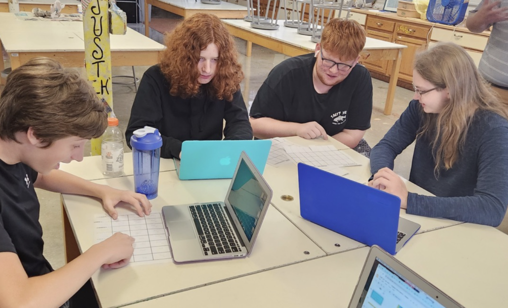 Mrs. Crouse’s Art Room – East Marshall Community School District